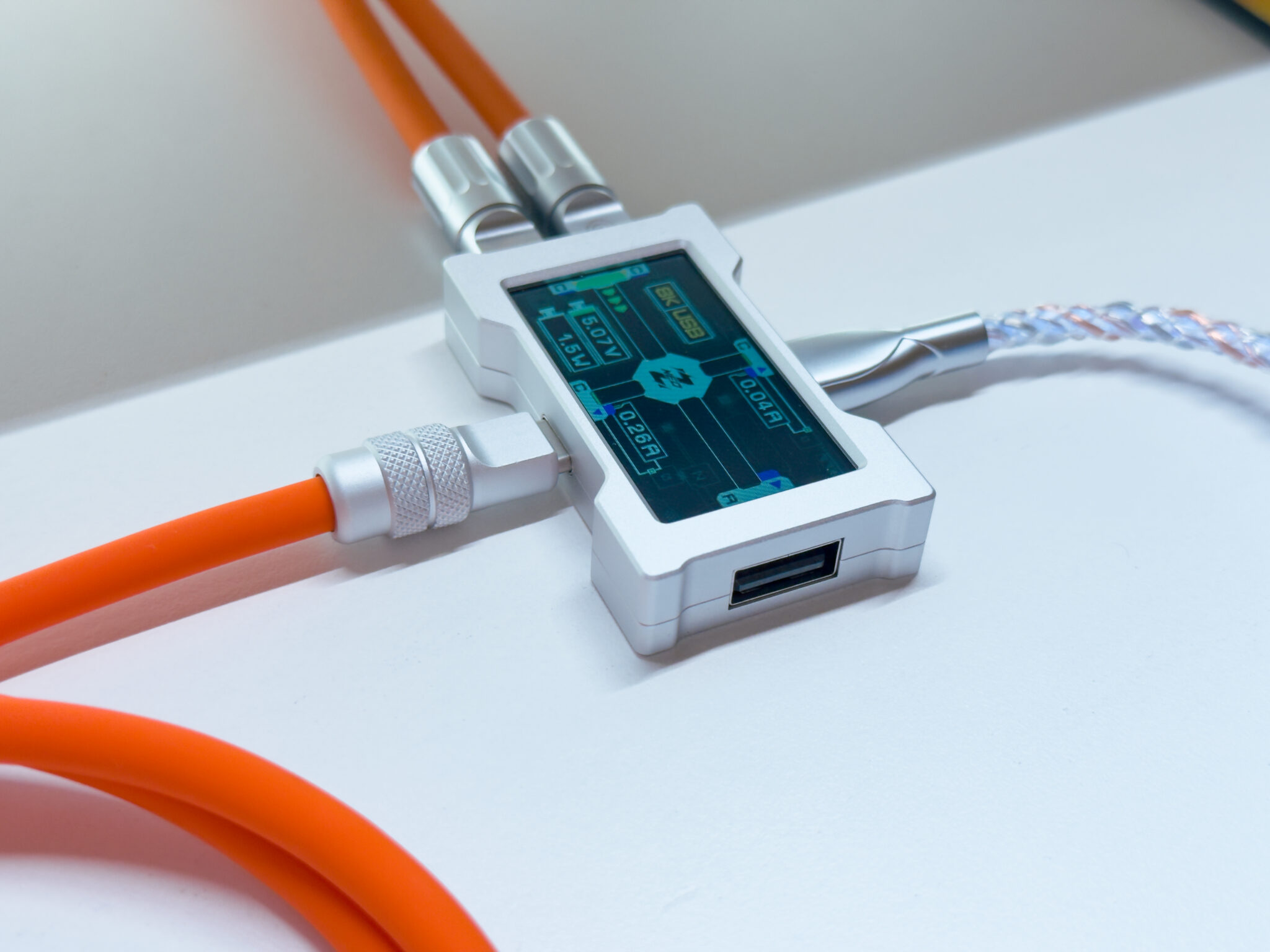 ゲーミングUSBハブ！？「HM Lab ZNEO」購入レビュー｜しとらするーむ